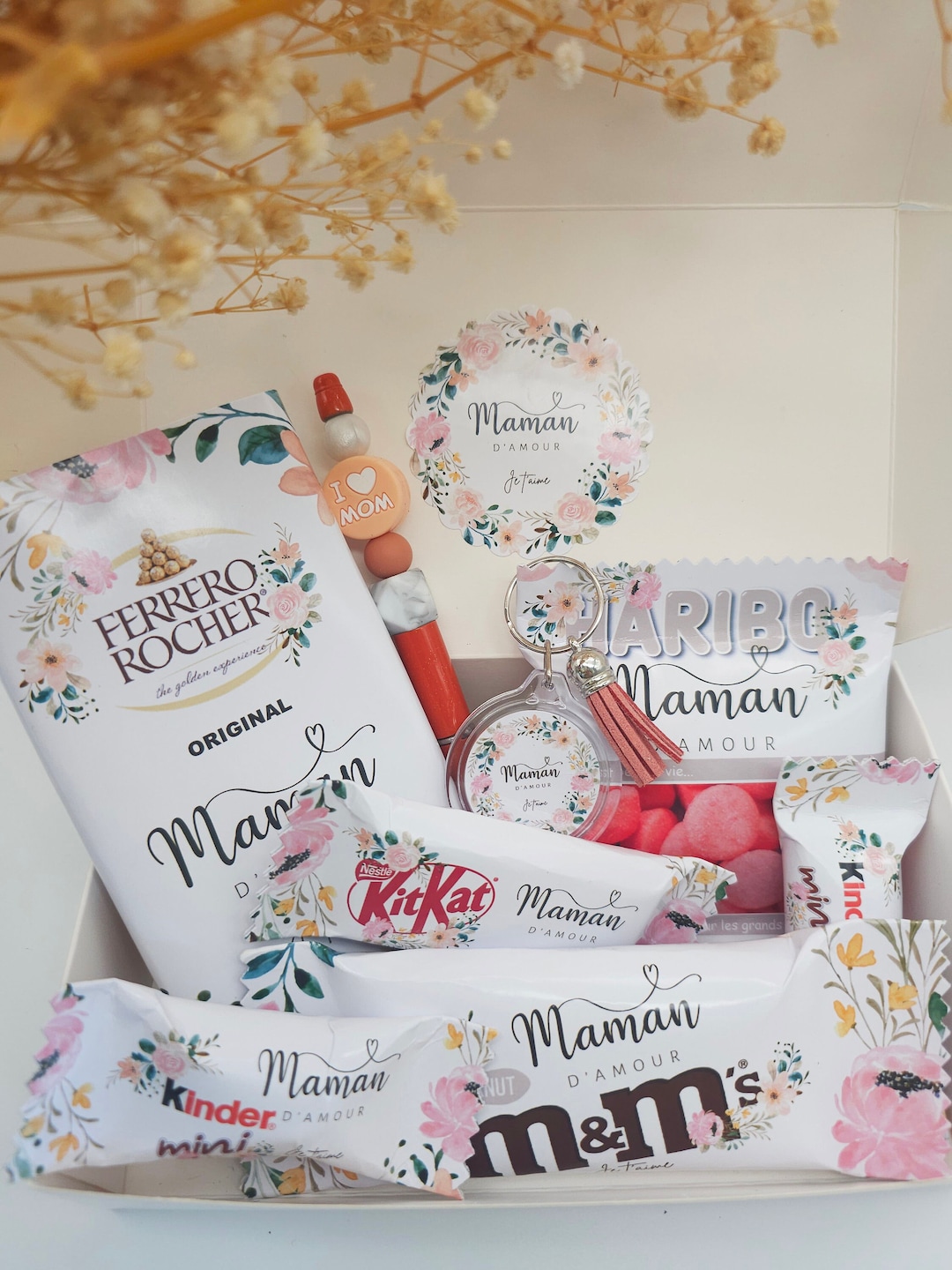 Personalized Gourmet Box to Offer, Gift Box to Offer, Birthday Gift Box ...
