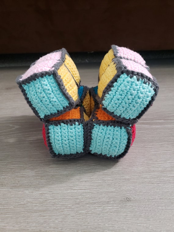 Crocheted Infinity Cube Toy - Etsy