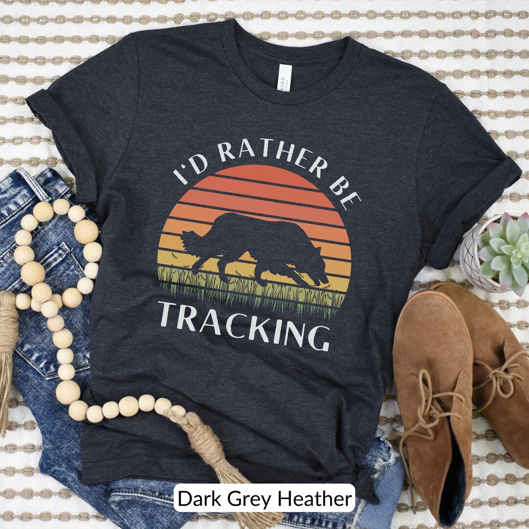 Border Collie Tracking T-shirt, Working Collie Dog Tracking Top, Dog ...