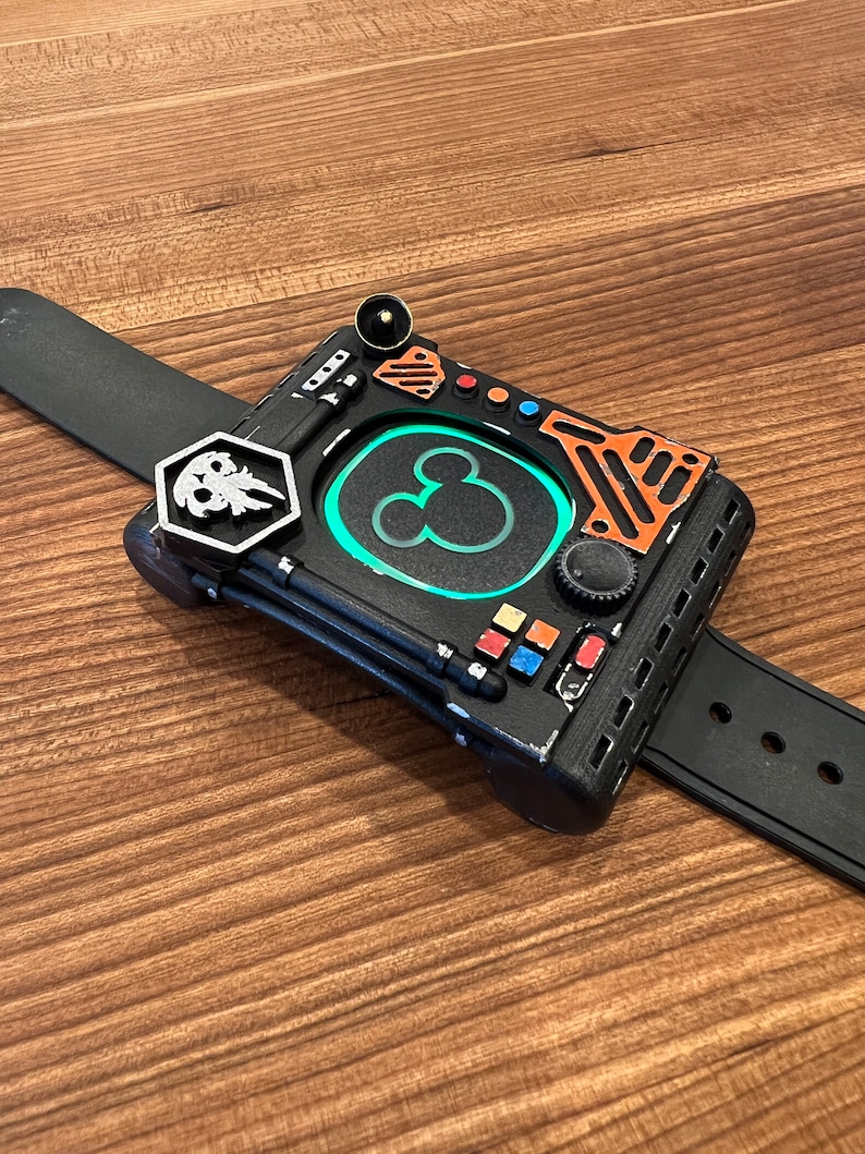 Batuu Bounty Hunter Guild Magic Band Plus Com-link Cover - Etsy