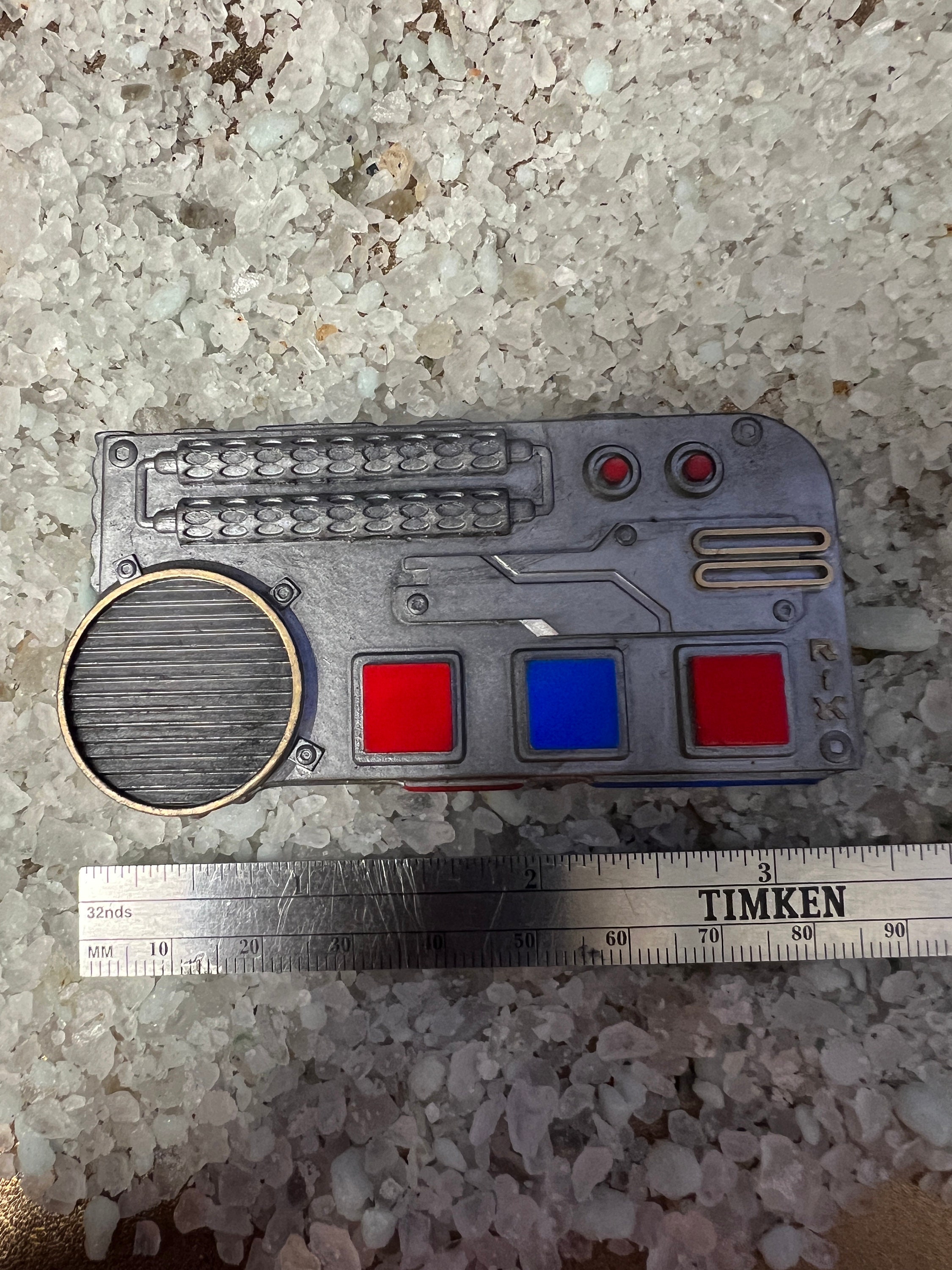 Rix VENT Model Comm Badge Pin Greeblie - Etsy