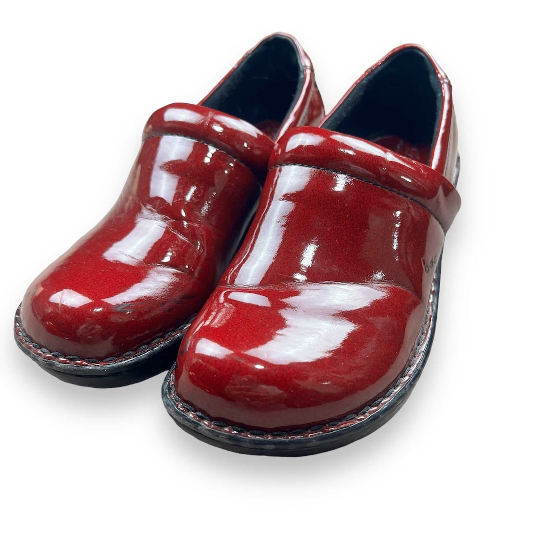 B.O.C Burgundy Patent Leather Clogs Size 7 - Etsy