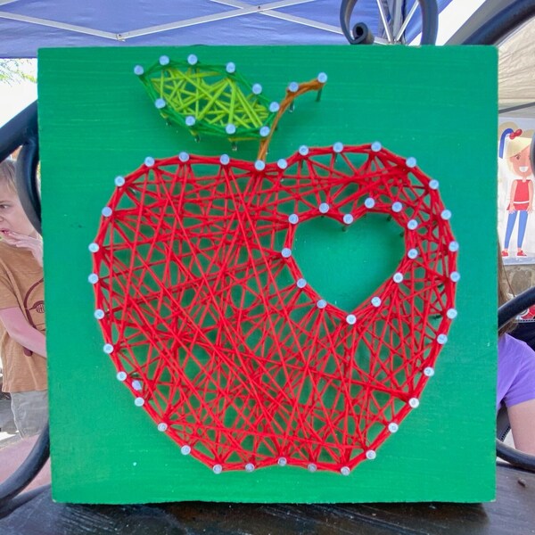 Apple String Art - Etsy