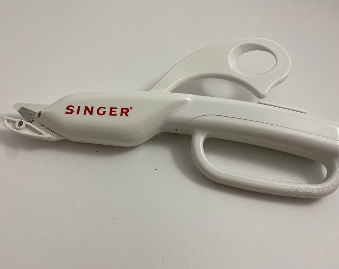 Singer Electric Scissors Cordless, White Battery Powered, It is Battery ...