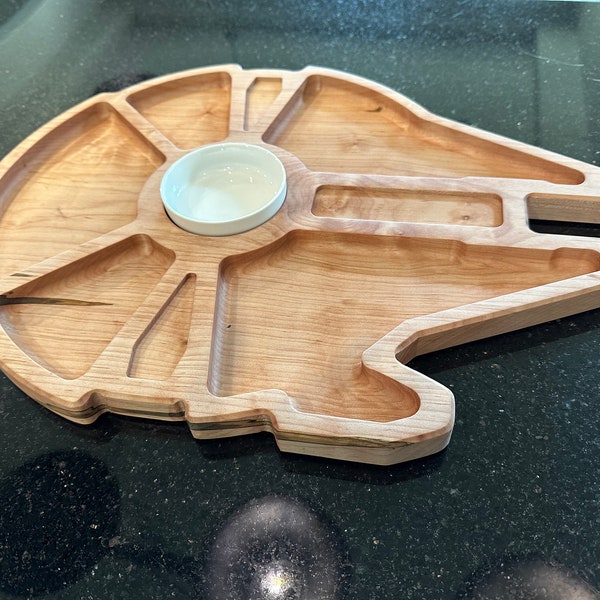 Millenium Falcon - Etsy