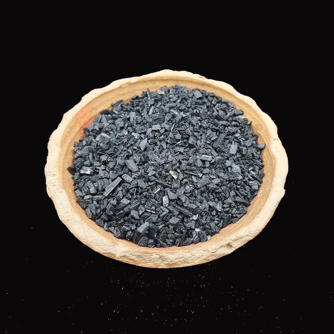 Raw Black Tourmaline Stone: Healing Crystal Powder for Woodworking - Etsy