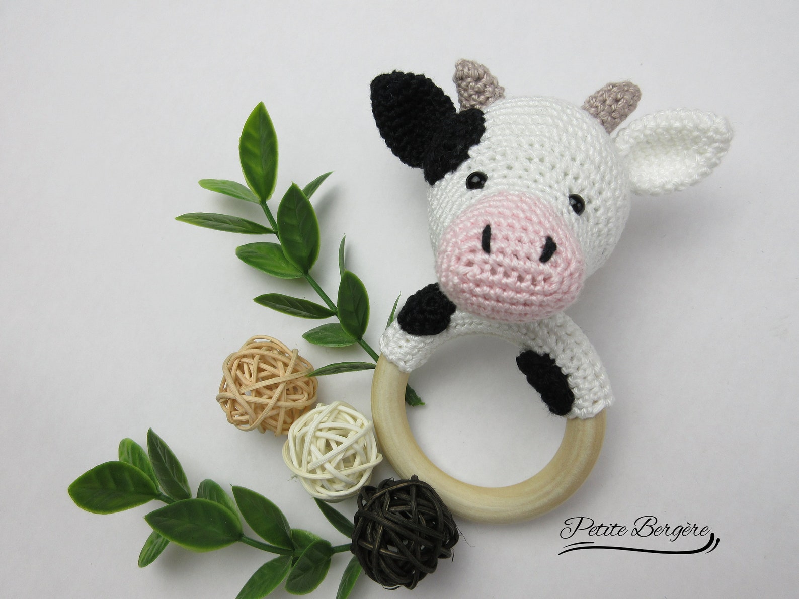Crochet Cow Rattle Pattern, French/english Pdf Pattern, Cow Amigurumi ...