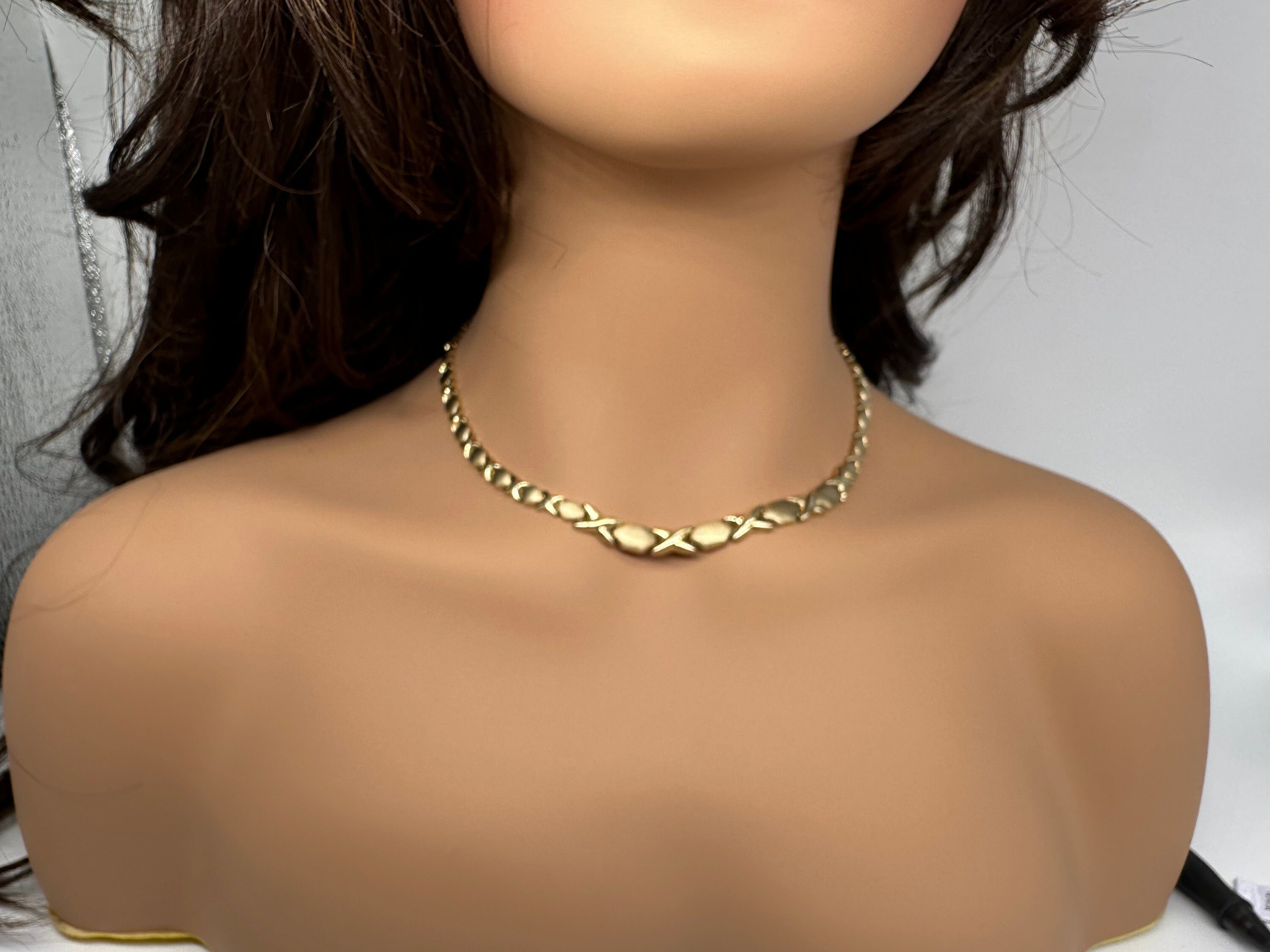 TIMELESS 10K GOLD HUGS and Kisses Necklace17 - Etsy
