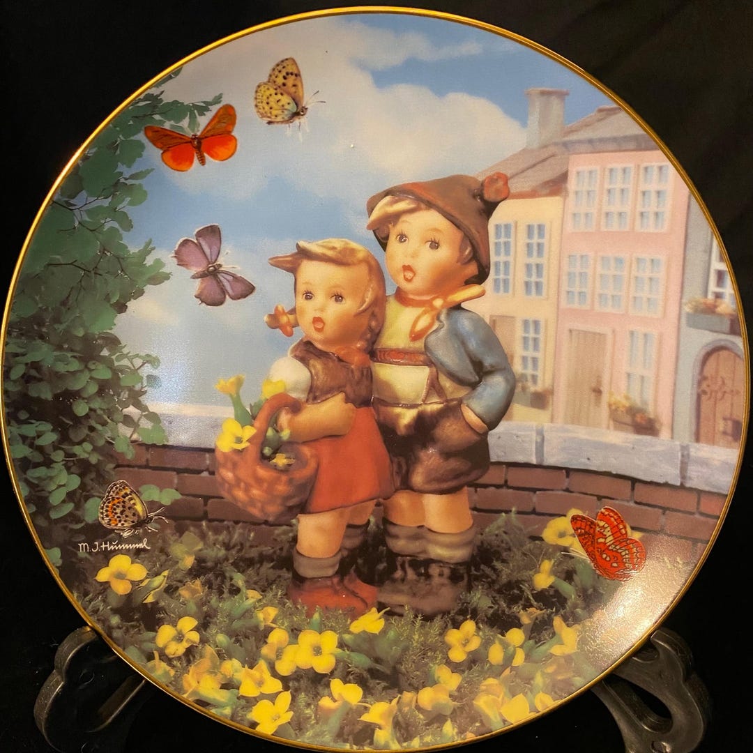 Vintage the Danbury Mint M J Hummel Plate- “ Little Companions ...