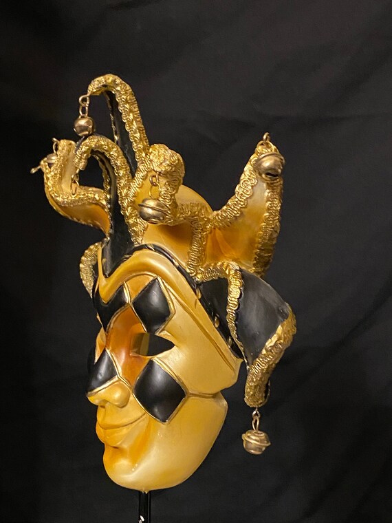 Vintage Porcelain Venetian Mask 13.5 on Stand - Etsy