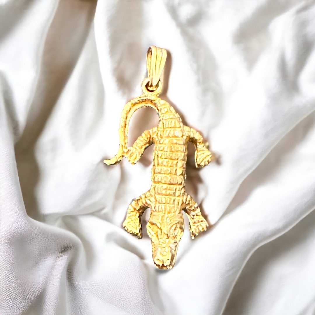 Realistic 14K Gold Alligator Pendant /charm, Come in Gift Box. - Etsy