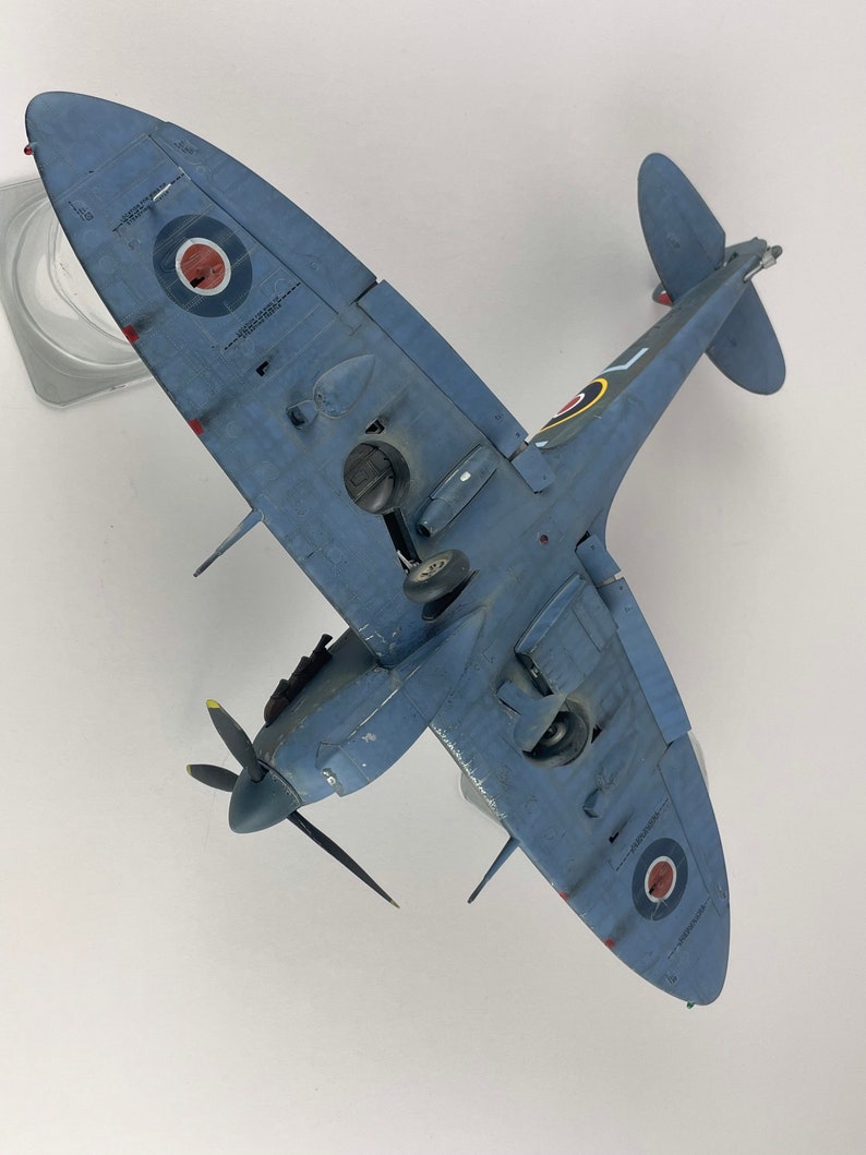 1:32 Scale Malta Spitfire Mkvb Trop of G. Beurling Scale Model ...
