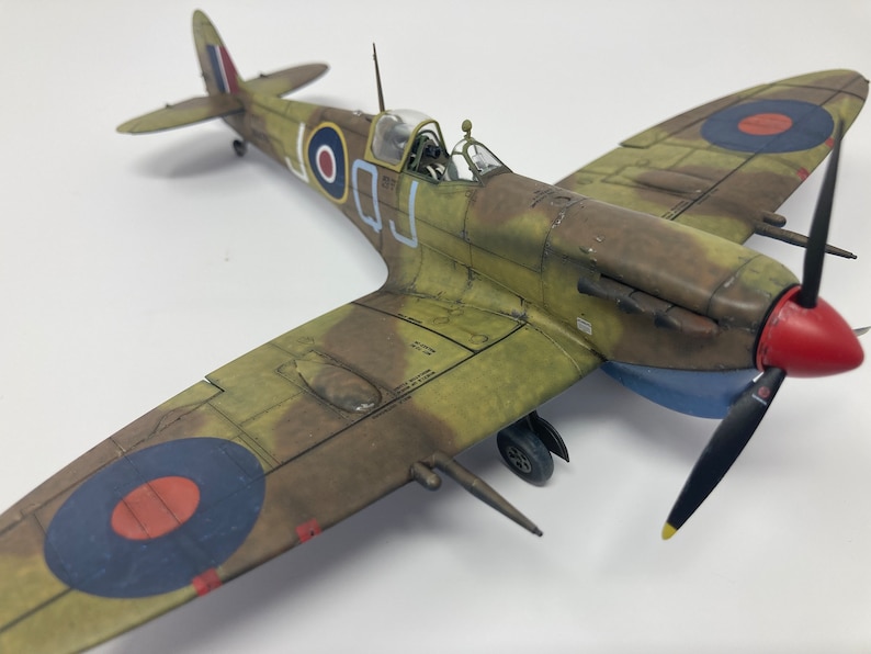 1:48 Scale Supermarine Spitfire Mk. Vc TROP Scale Model Professionally Built - Etsy UK