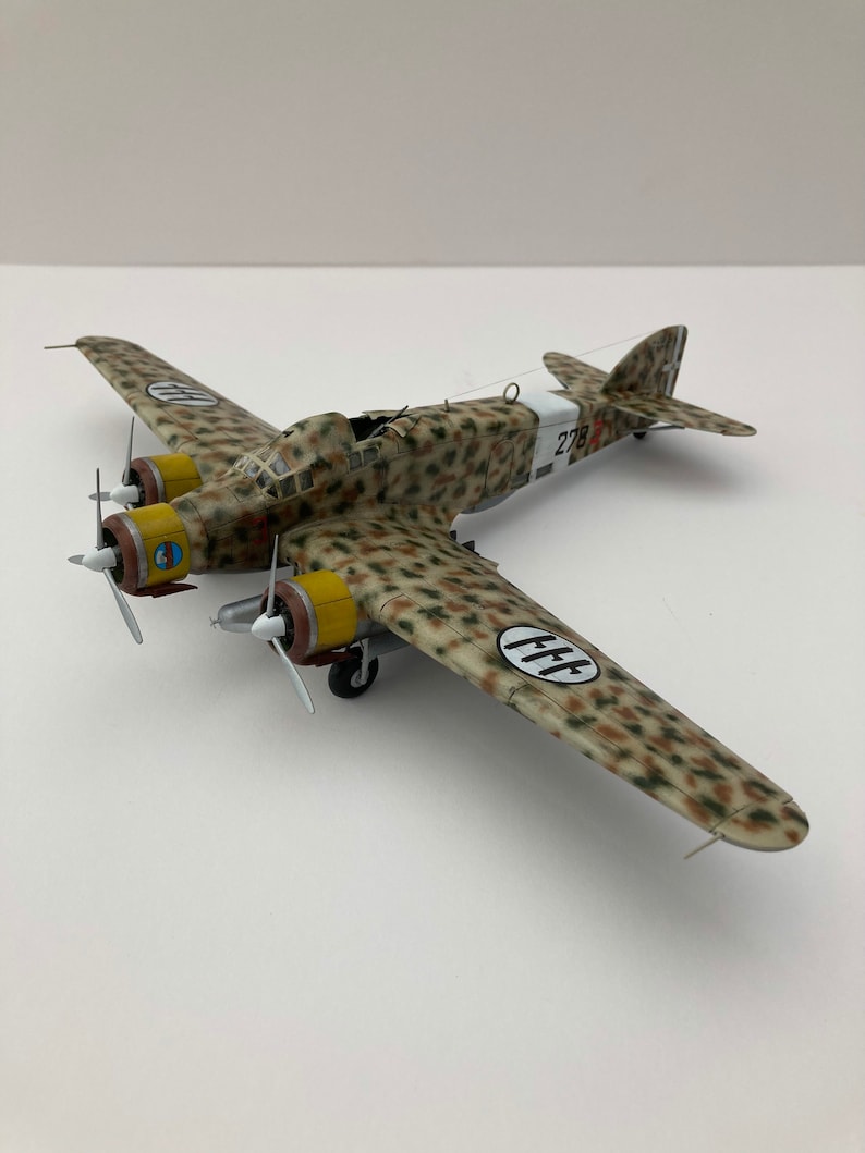 1:72 Scale Savoia Marchetti SM79, Scale Model Aircraft Professionally ...