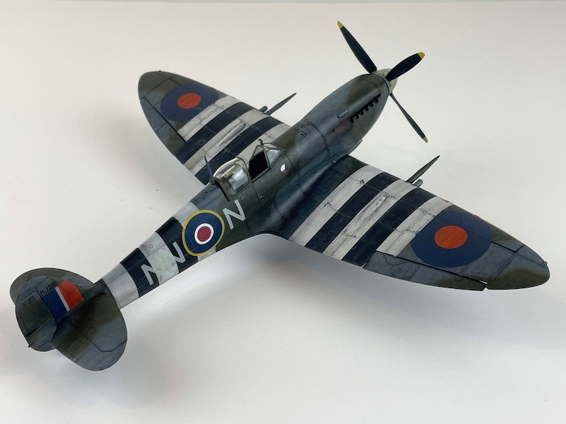 1:48 Scale Supermarine Spitfire Mk.ixc Scale Model Professionally Built ...