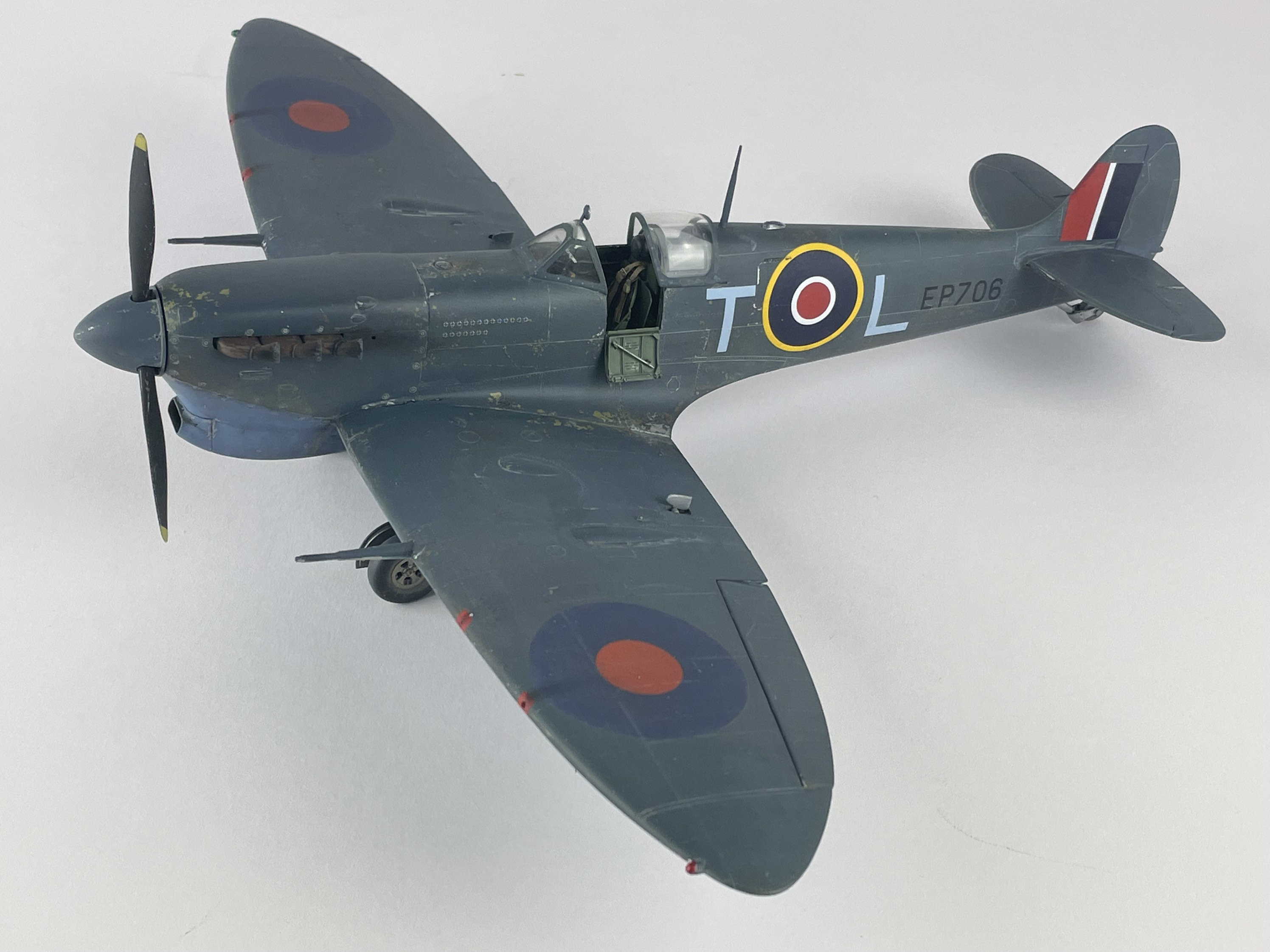 1:32 Scale Malta Spitfire Mkvb Trop of G. Beurling Scale Model ...