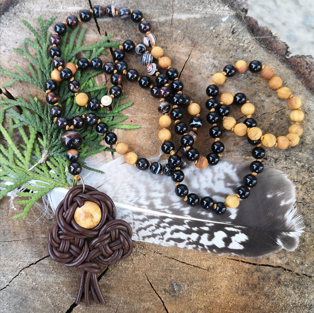 Laogh, Mala, Kitsunenoko-mala, Celtic Knot, Warrior, Dark, Sandalwood ...