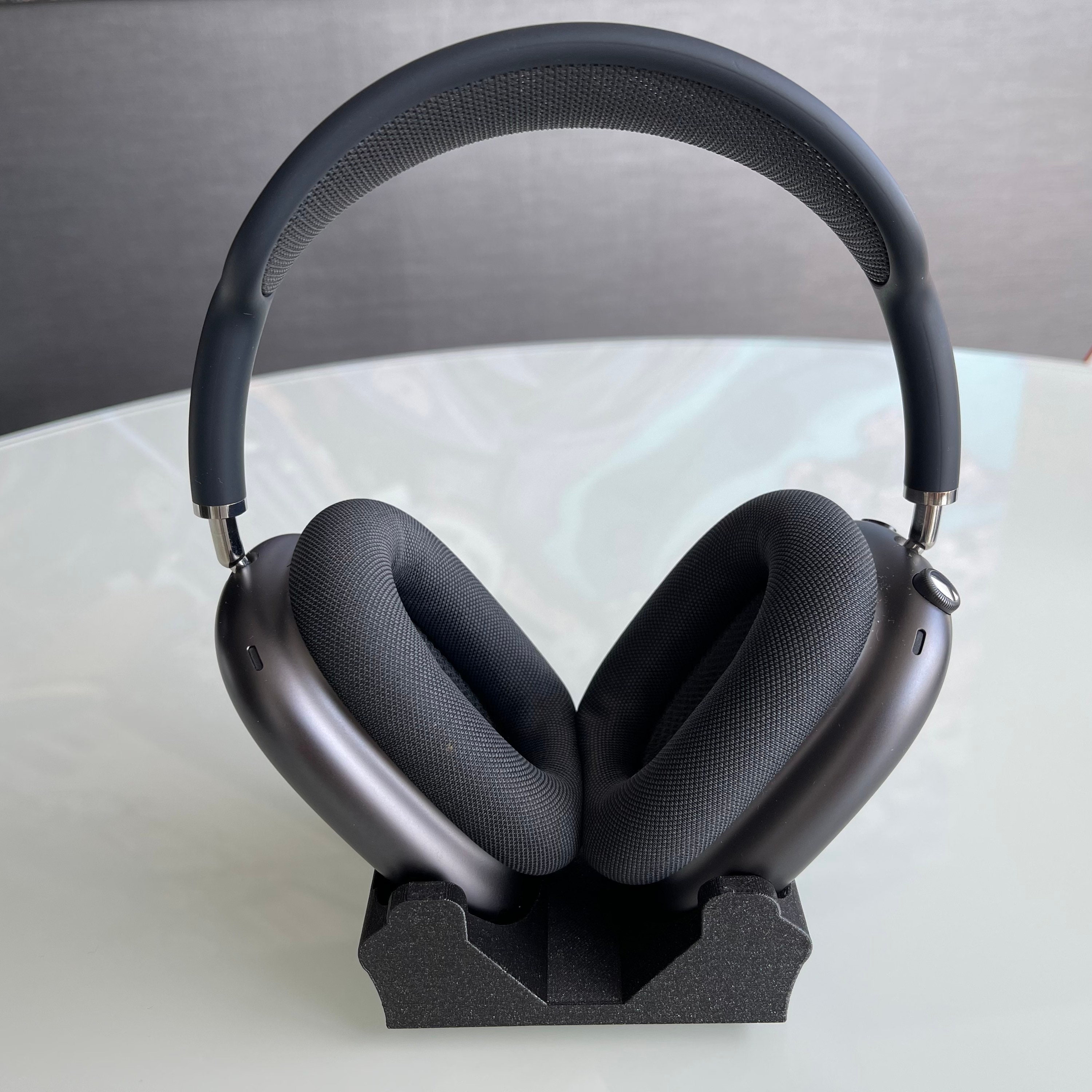 Cradle for Apple AirPod Max Pro With Integrated Sleep Magnets. - Etsy