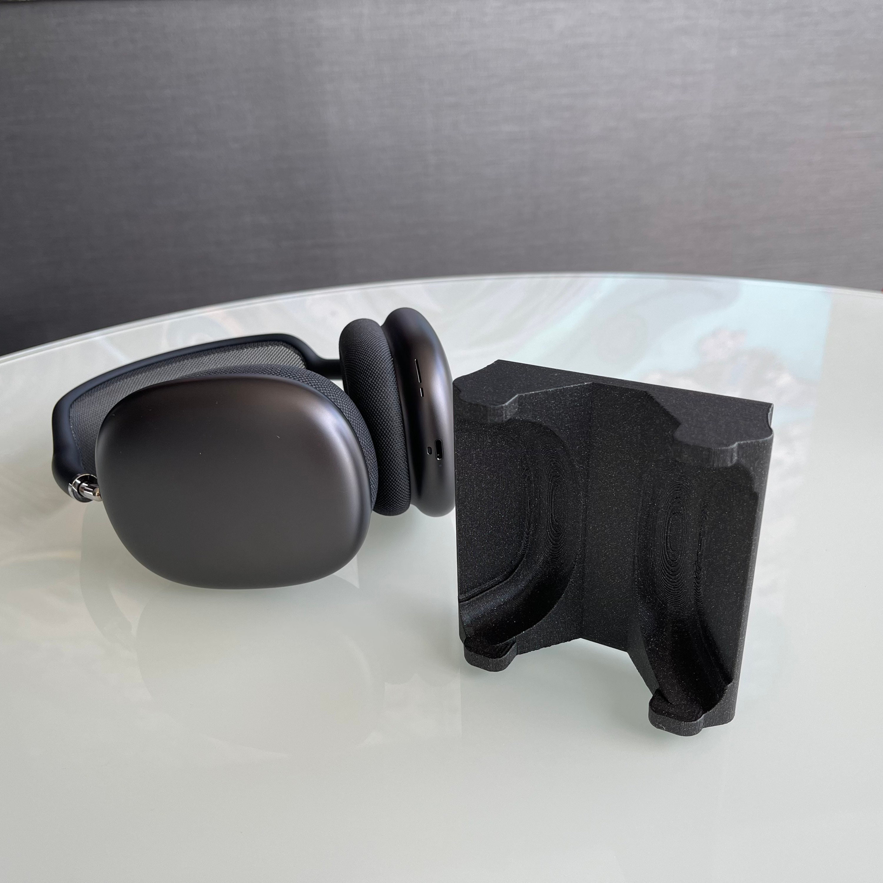 Cradle for Apple AirPod Max Pro With Integrated Sleep Magnets. - Etsy