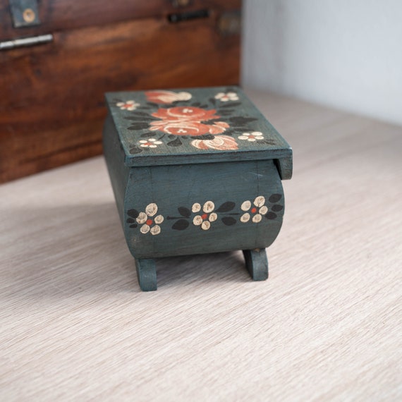 hand painted casket bavarian - Gem