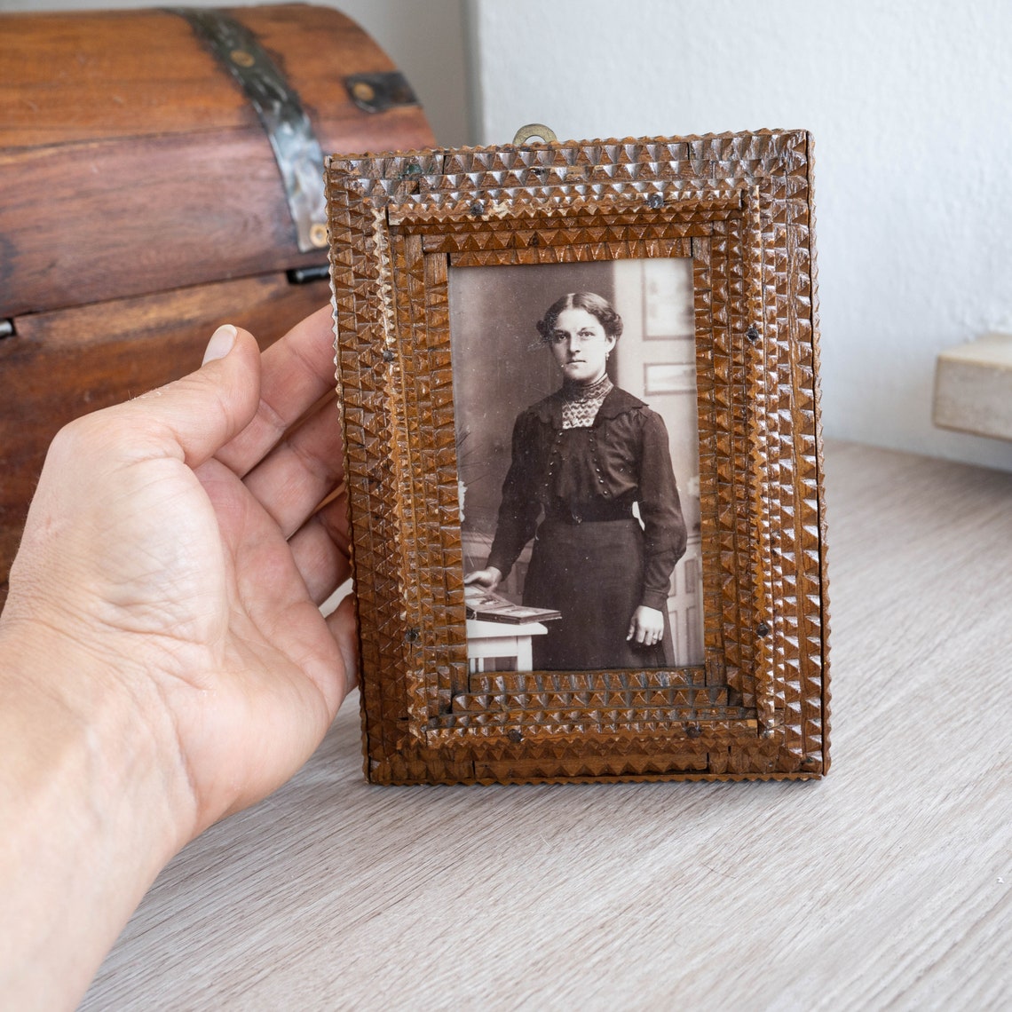 Tramp Art Frame Antique Carved Wood Picture Frame Victorian - Etsy