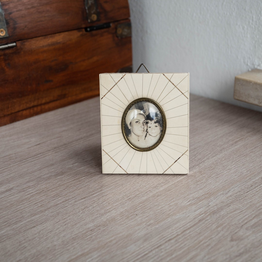 Convex Glass Frame White Wall Frame Antique Small Frame With Bubble ...