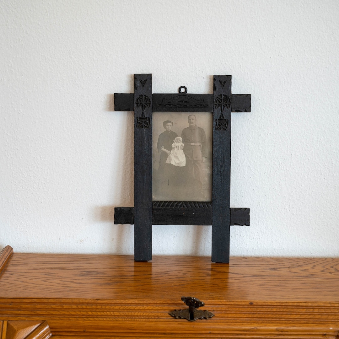 Antique Carved Wood Frame Criss Cross Photo Frame Tramp Art Decor ...