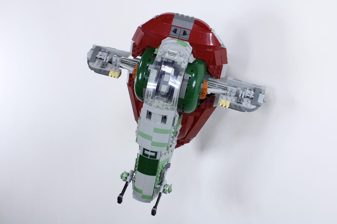 Adjustable Wall Mount for LEGO® Star Wars™ 75243 Slave L™ – 20th ...