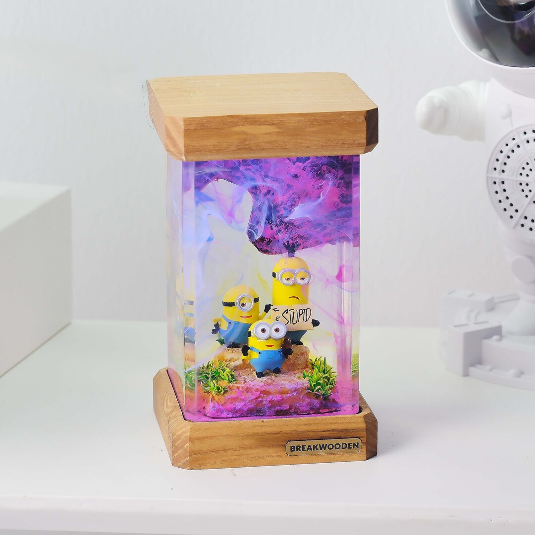 Minions Resin Lamp, Custom Epoxy Lamp, Custom Anime Epoxy Night Light ...