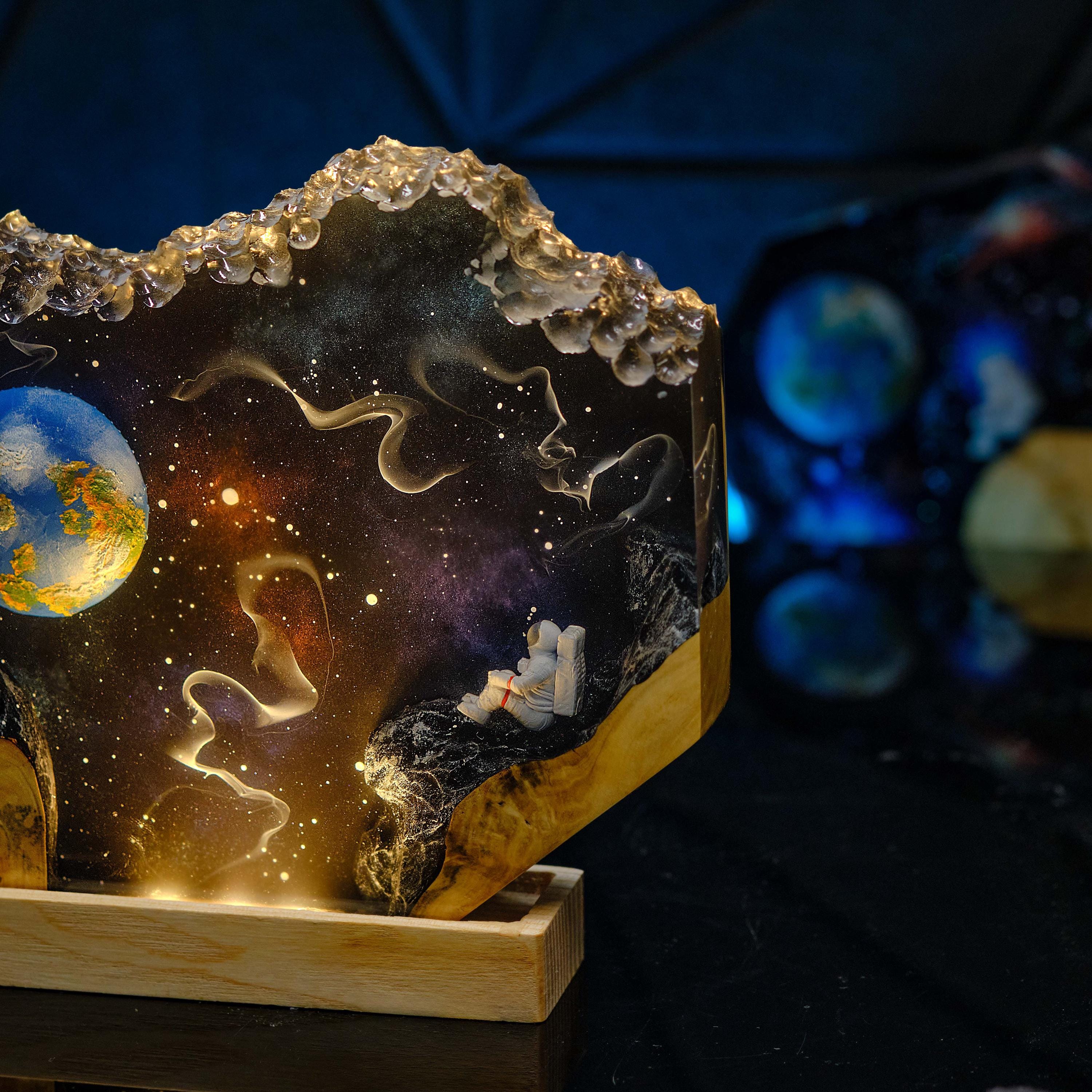 Lamp Galaxy Astronaut Resin Epoxy, Lamp Custom Resin, Epoxy Resin Lamp ...
