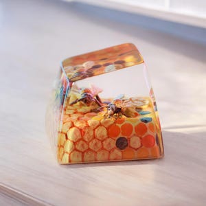 Keycaps Bee Artisan, Custom Artisan Keycaps, Keycaps Anime Cute, Keycap ...