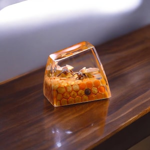 Keycaps Bee Artisan, Custom Artisan Keycaps, Keycaps Anime Cute, Keycap ...