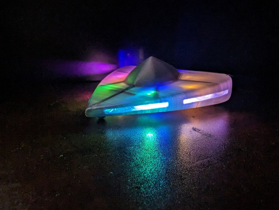 Rendlesham Spaceship - UFO - UAP - Alien Craft - Rendlesham - Etsy