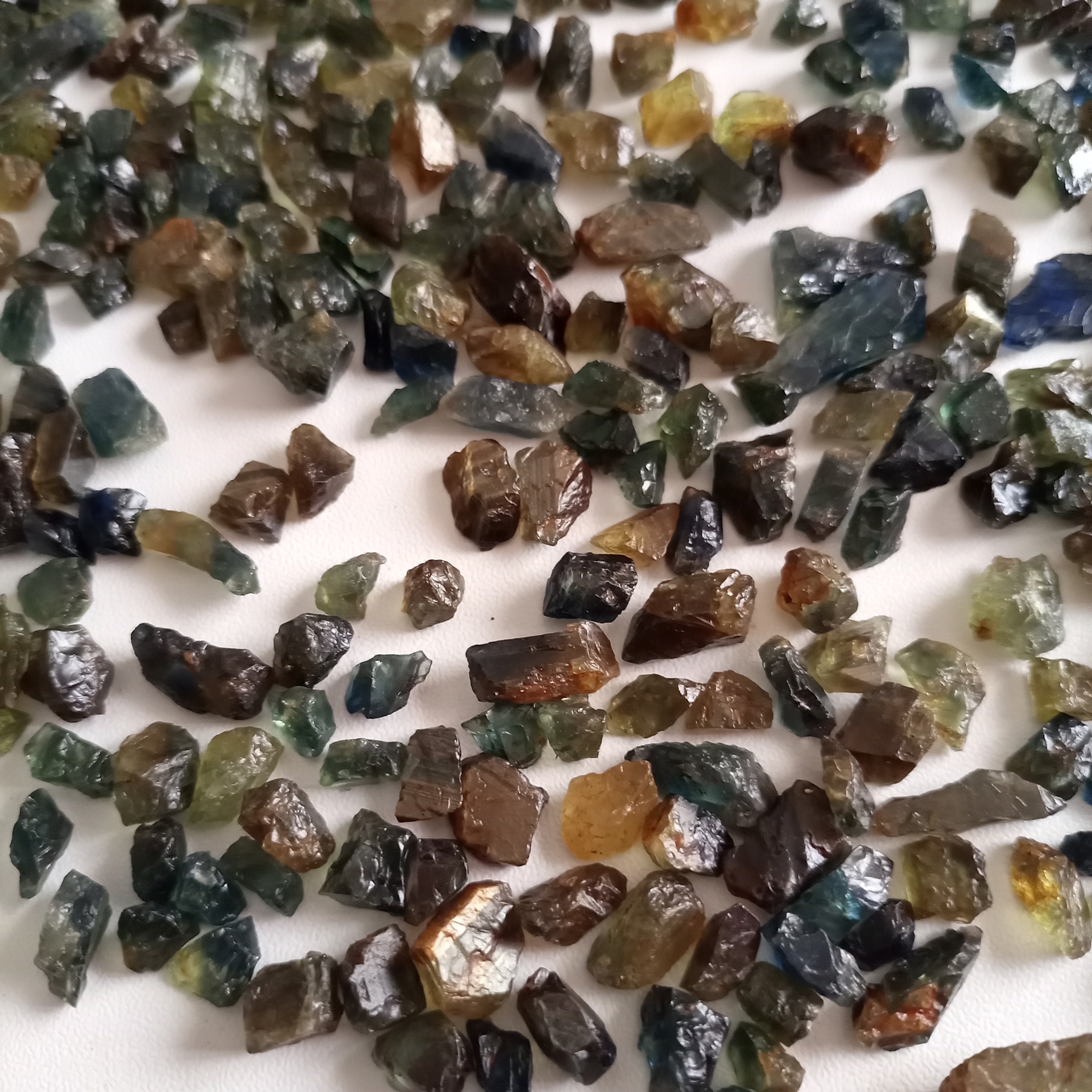 1KG Gem Sapphire Mix Parcel Natural Gemstone Rough Jewelry Facet Grade ...