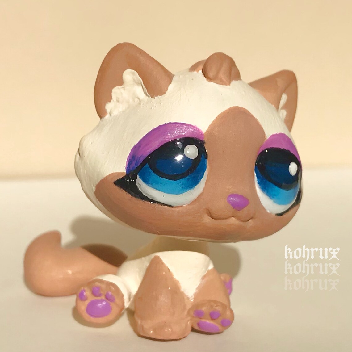 OOAK LPS bon bon kitty custom | Etsy