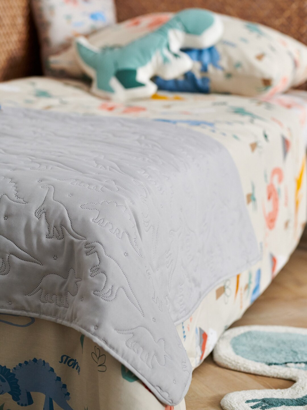 Dinosaur Bedspread Dinosaur Bedroom Decor Dinosaur Texture Bedspread ...