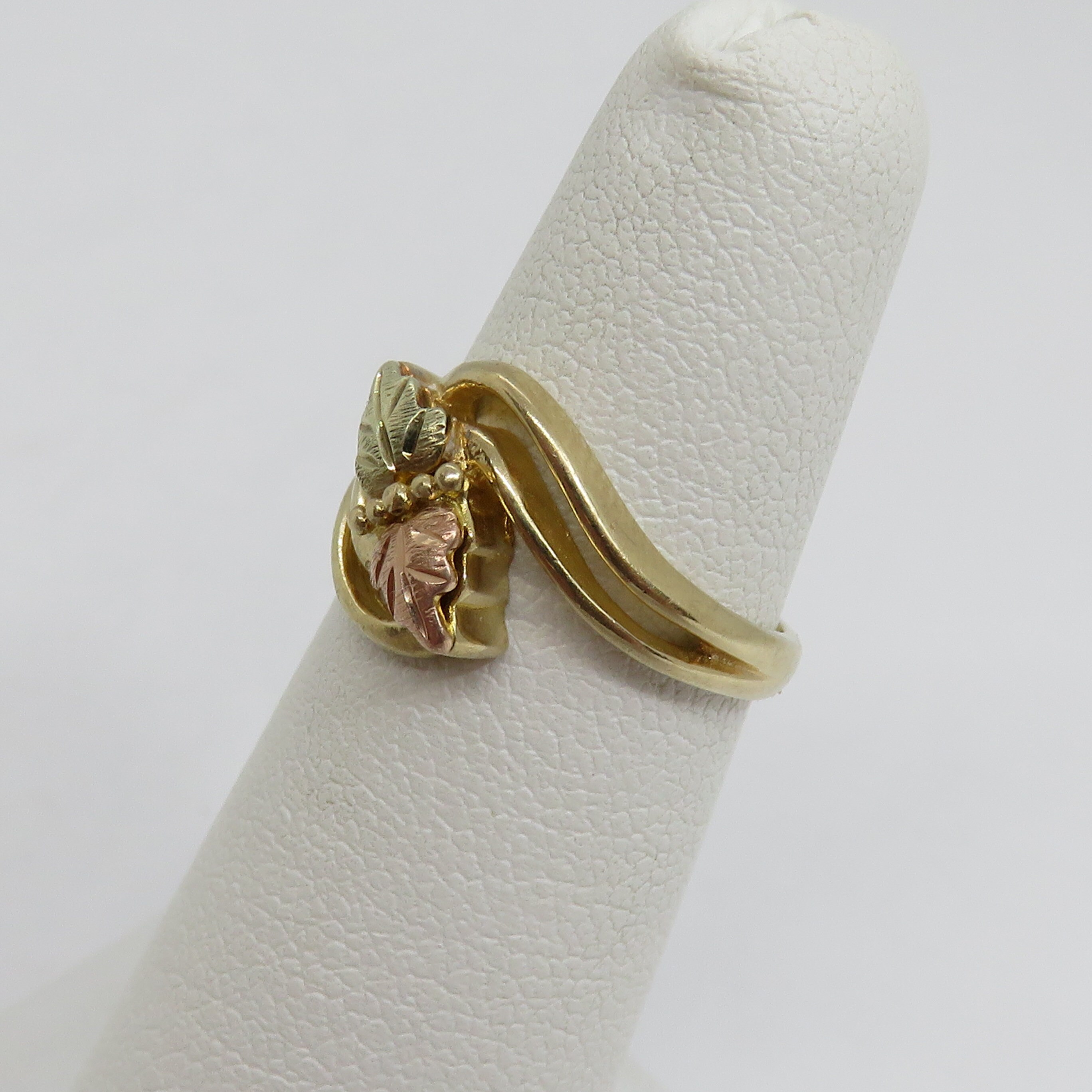 Vintage 10k Tri Color Black Hills Gold Grape Vine Leaf Ring Sz | Etsy