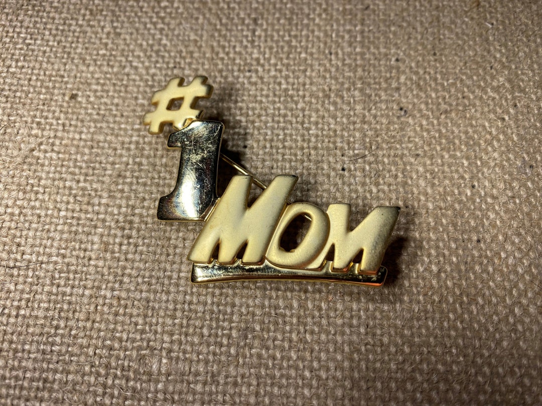 AJC Gold Tone "#1 Mom" Brooch - Etsy