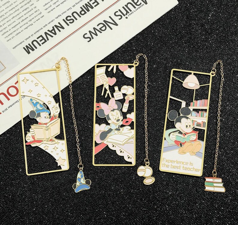 Disney Mickey and Minnie Mouse Creative Metal Bookmark for Women Men ...