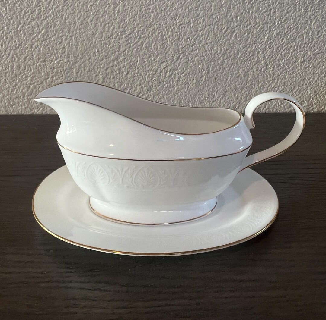 Hannah Gold Gravy Boat and Underplate by Lenox - Etsy