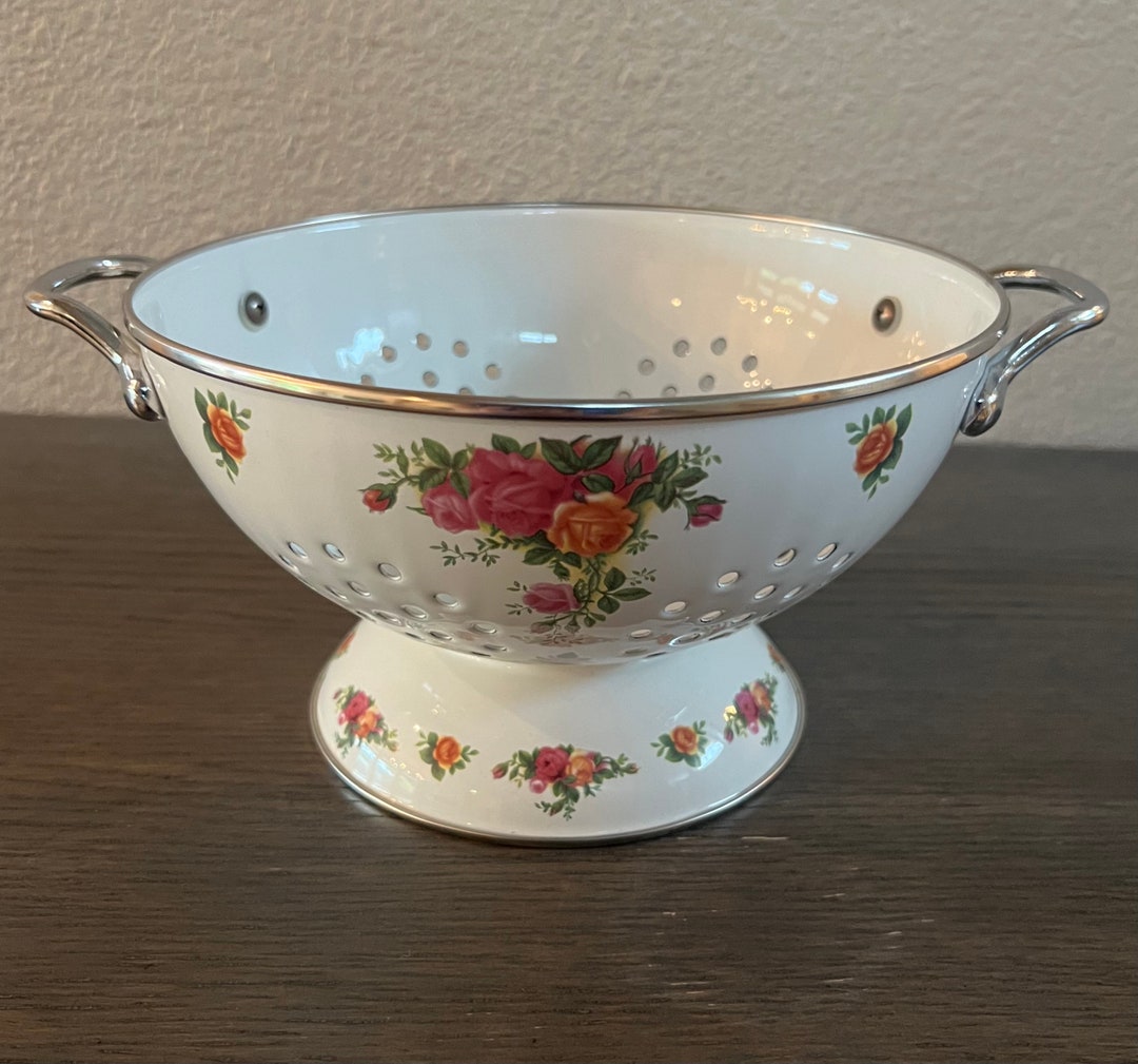 Old Country Roses Colander - Etsy