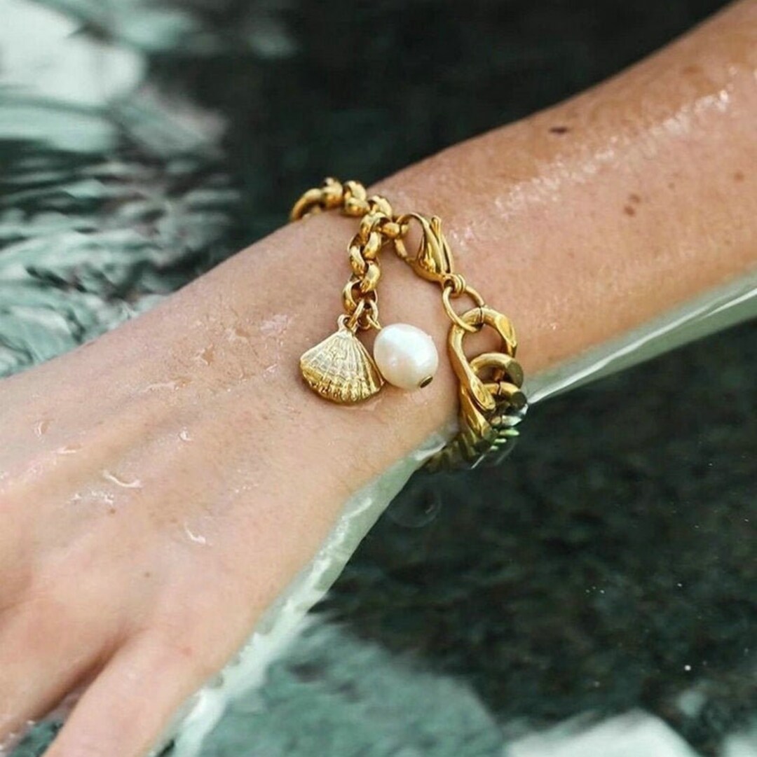 Chunky Cuban Chain Bracelet Freshwater Pearl With Shell - Etsy UK