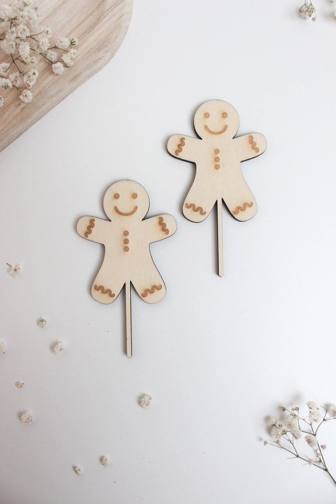 Cake Topper gingerbread Man in a Set of 2 Muffin Plug Cake Topper Made ...