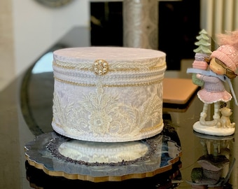 Premium Embroidered Round Velvet Box Velvet Boxes Holiday Gift - Etsy