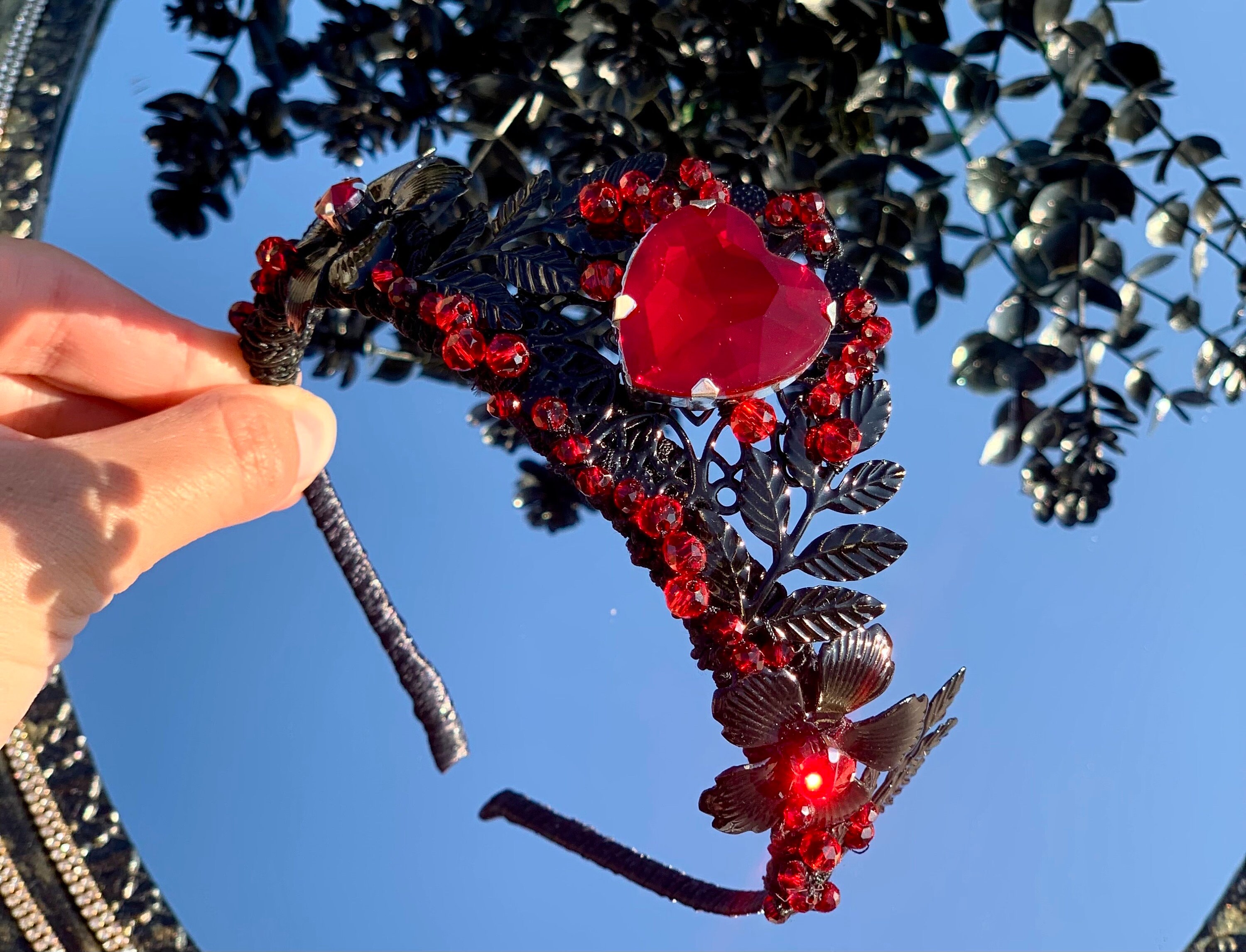 Queen of Hearts Crown Black Tiara Evil Queen Crown Black Halo Crown ...