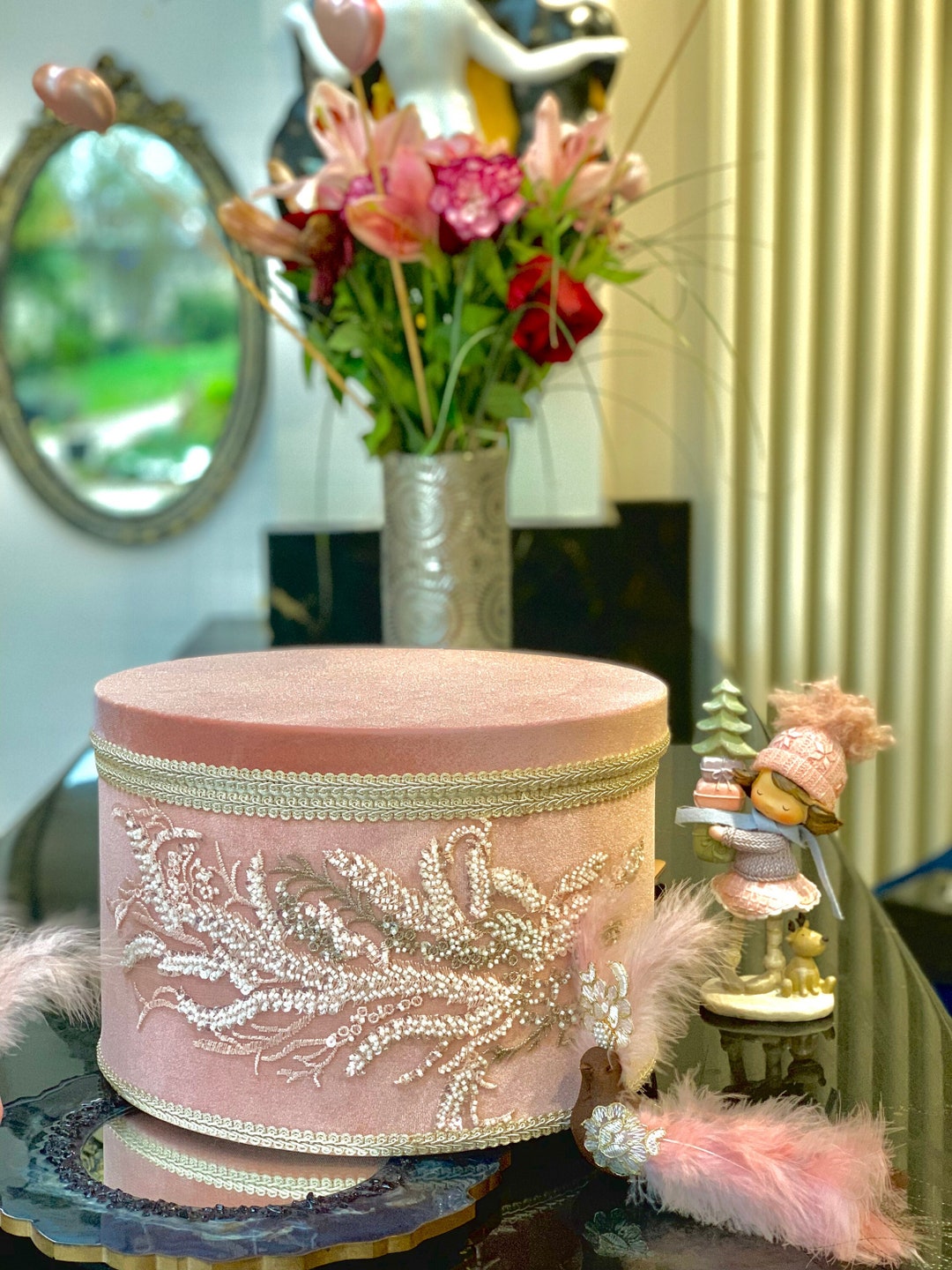 Premium Embroidered Round Velvet Box Velvet Boxes Holiday Gift - Etsy