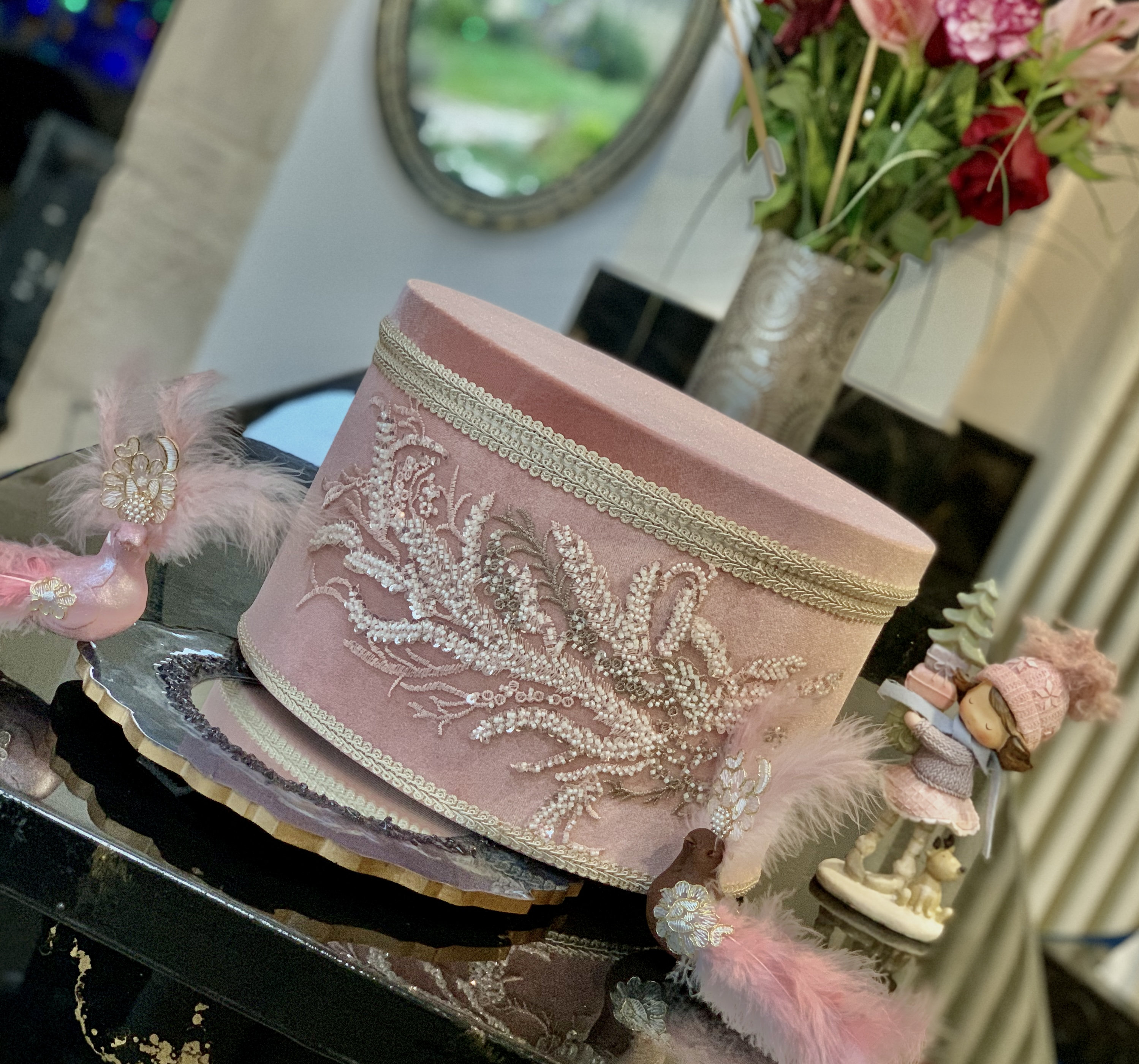 Premium Embroidered Round Velvet Box Velvet Boxes Holiday Gift - Etsy