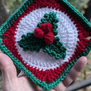 Granny Holly Granny Square Crochet Pattern - Etsy