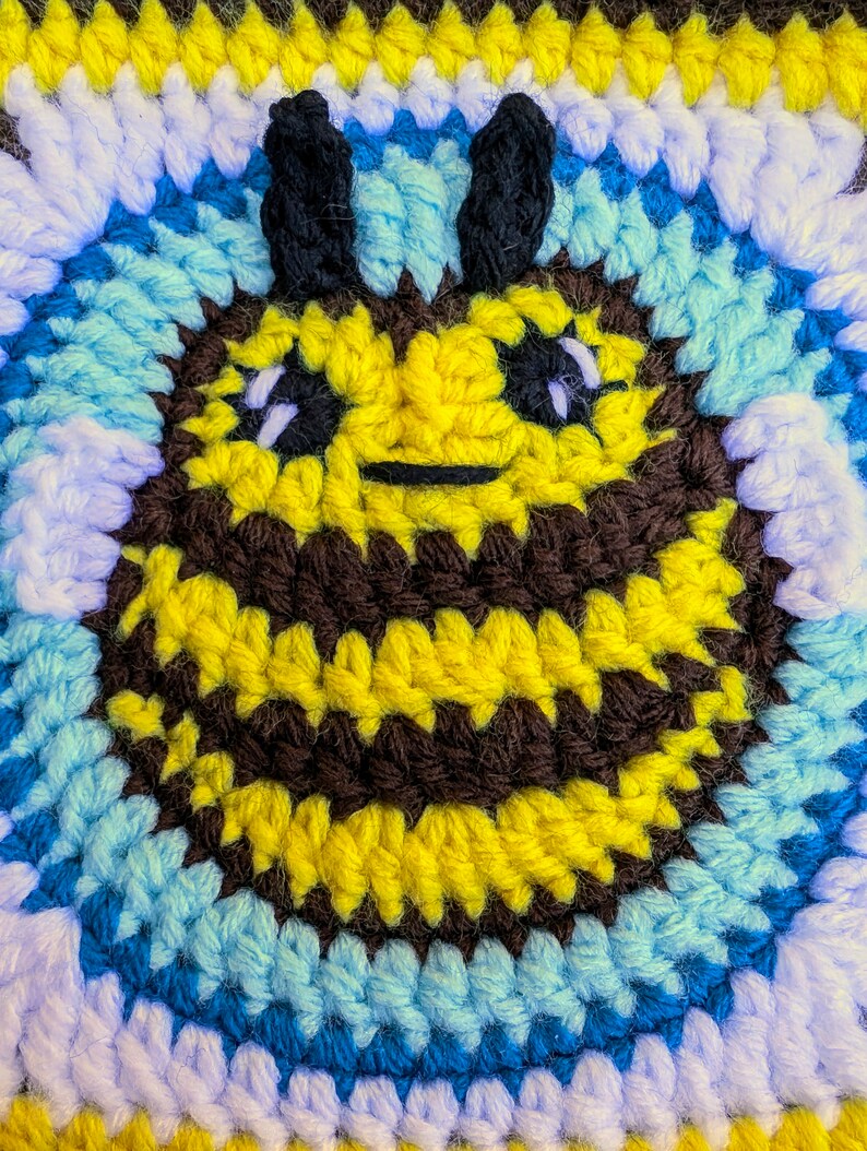 Chonky Bee Granny Square - Etsy