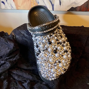 Blinged Crocs With Pearls and Rhinestones - Etsy